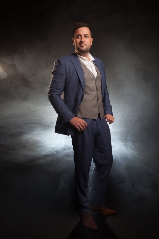 Rob Dillon - Male Singer - Castleford, Yorkshire and the Humber