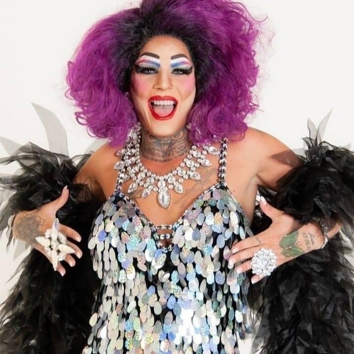 Josefeela Ma Hunt - Drag Queen Act - Newport, Wales